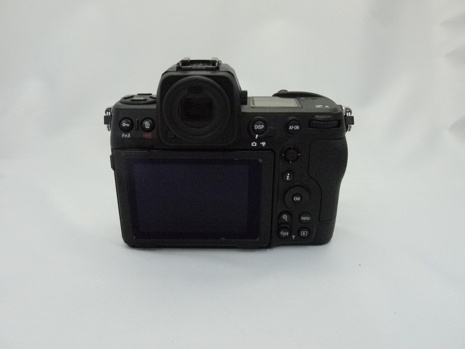NIKON Z 8 45.7MP Mirrorless Digital Camera Body from Japan -EXC- `8093 ...