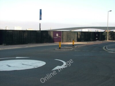 Photo 6x4 Victoria Road, Woolston Woolston/SU4310 The mini-roundabout ...