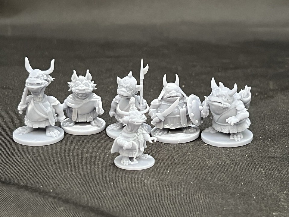 Set of 57 Rankin Bass The Hobbit, The Return Of The King Mini Figures ...