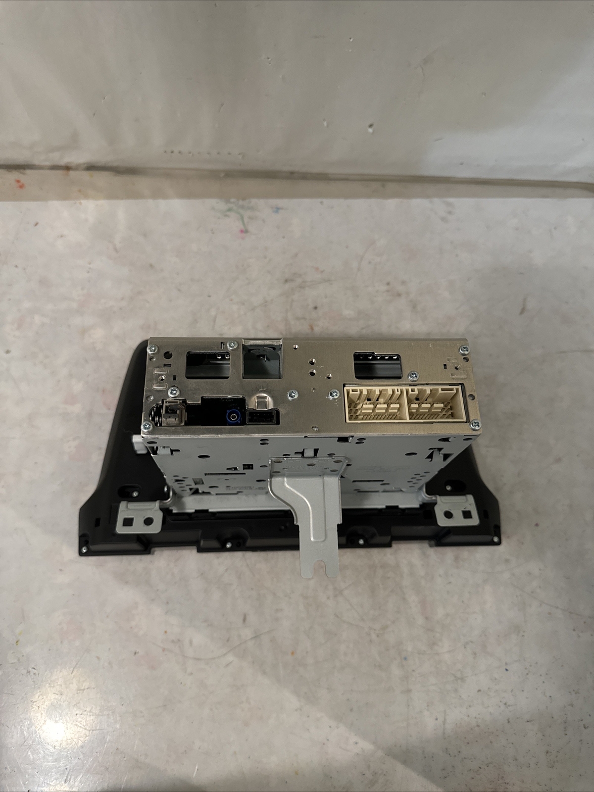 2021 KIA SELTOS AUDIO STEREO RADIO CONTROL DISPLAY AND RECEIVER W/O NAV ...