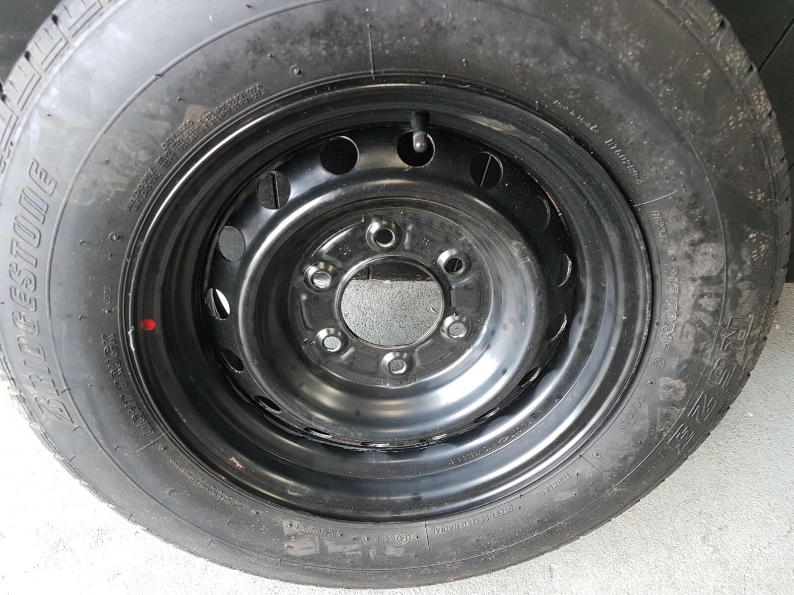 FORD RANGER PK XL SPARE WHEEL & TYRE 215/70R15 | eBay Australia