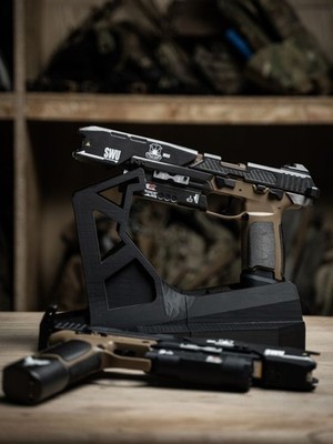 Titanfall Smart Pistol & Electric Gauntlet Cosplay Prop Set | LED ...