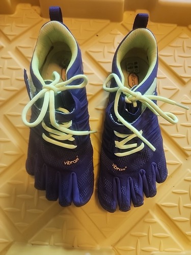 Vibram FiveFingers V-Train Women's Shoes US 7-7.5 Purple & Yellow ...