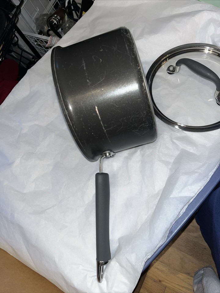 Pampered Chef Professional Cookware Hard Anodized Nonstick 3qt Saucepan ...