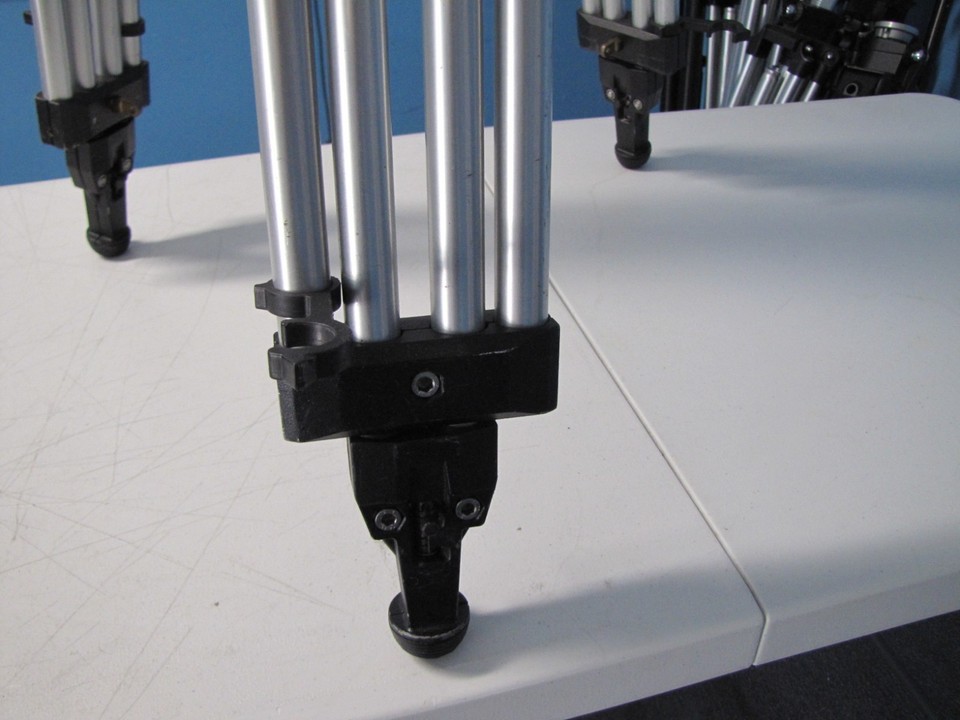 Manfrotto 3191 Bogen 350 Tripod Twin Fork Legs w Manfrotto 516 Video ...