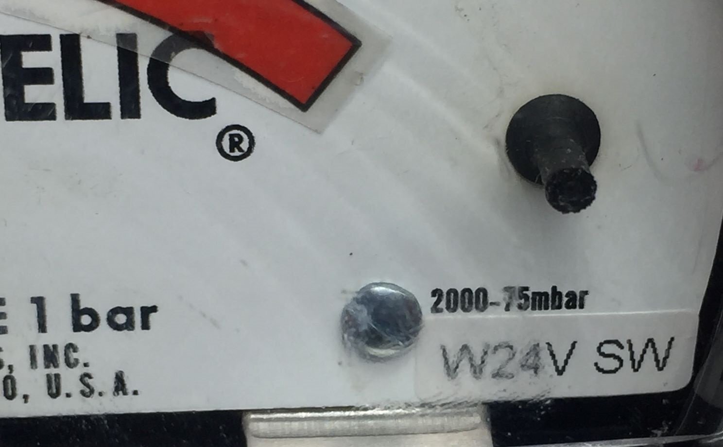dwyer-2000-75mbar-magnehelic-pressure-gauge-0-75-millibars-tested-ebay