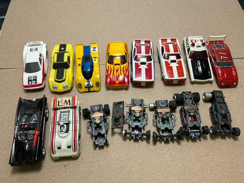 Aurora AFX and Magnatraction stuff. AW Penguin car | eBay