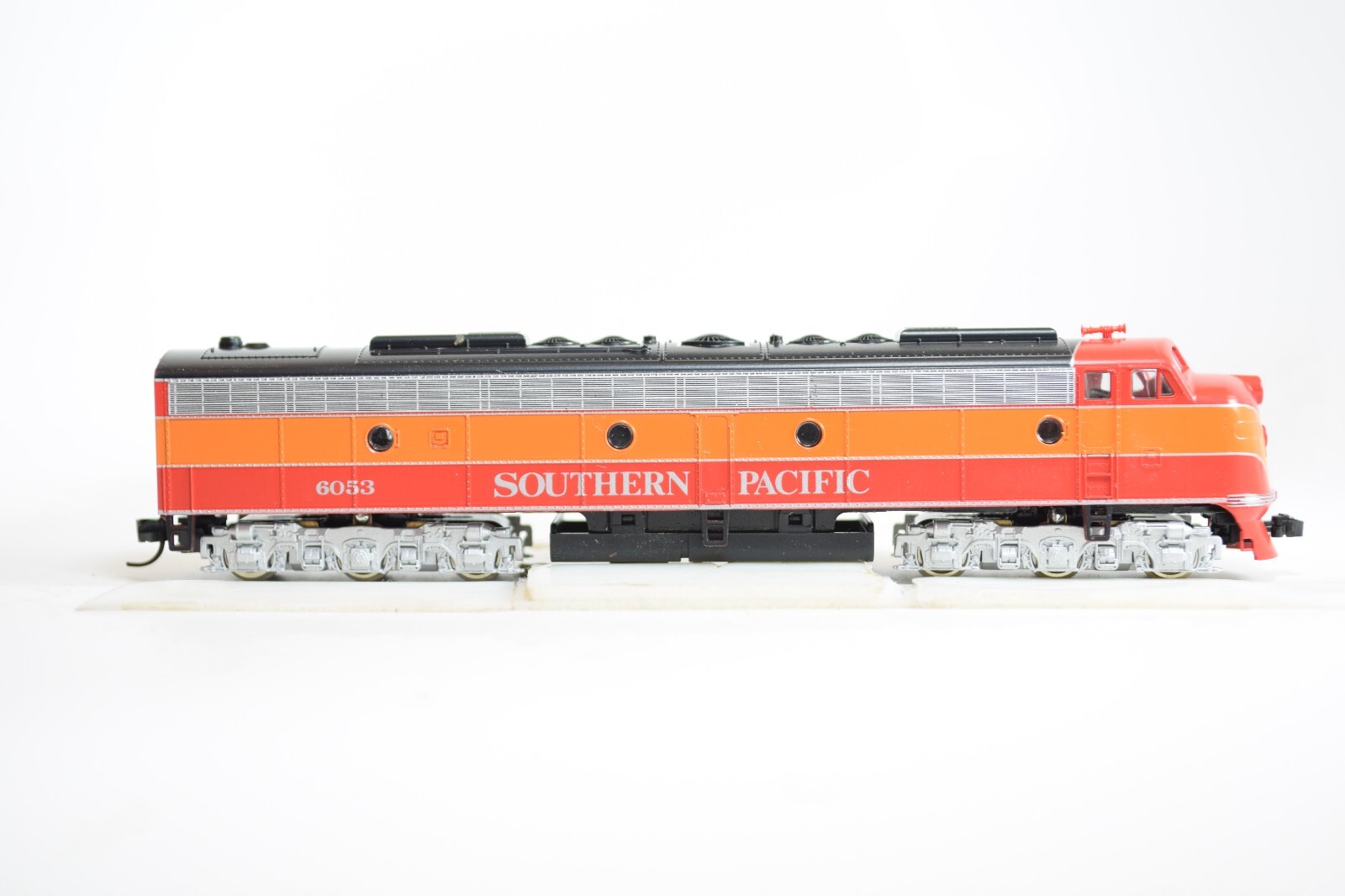 N Scale BROADWAY LIMITED chassie KATO SHELL E7 E8 E9 SP UP PRR cars ...