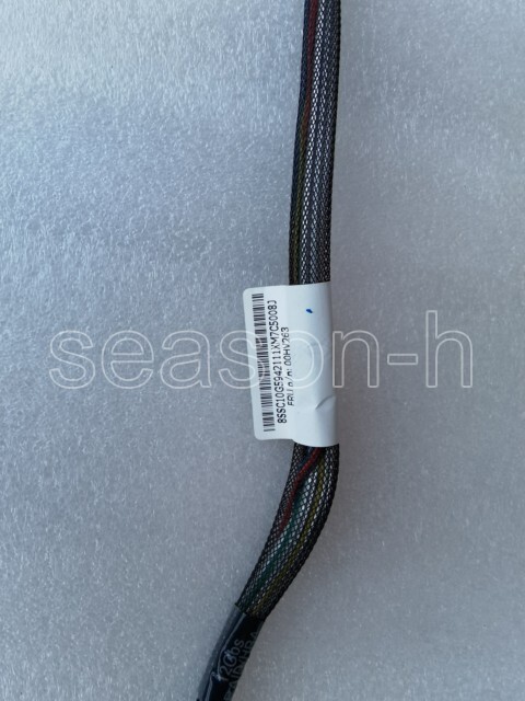 IBM 12GB EXPANDER 30cm SAS Kabel 1x SFF-8643 gerade 1x SFF-8643 winkel ...