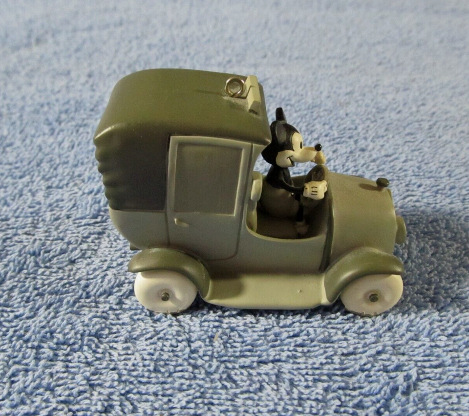 Hallmark Ornaments Walt Disney Traffic Troubles Mickey Mouse 2012 | eBay