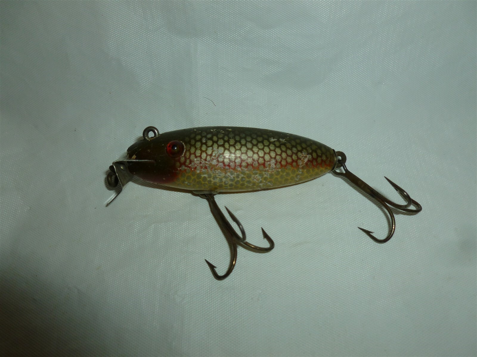 Vintage 2-3/4 Inch Wood w/ Glass Eyes Creek Chub Wiggler Fishing Lure ...