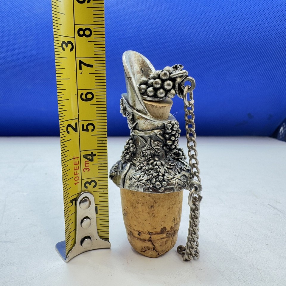 Bottle Stopper with Pourer Grapes and the Vine Design Handcast Pewter ...