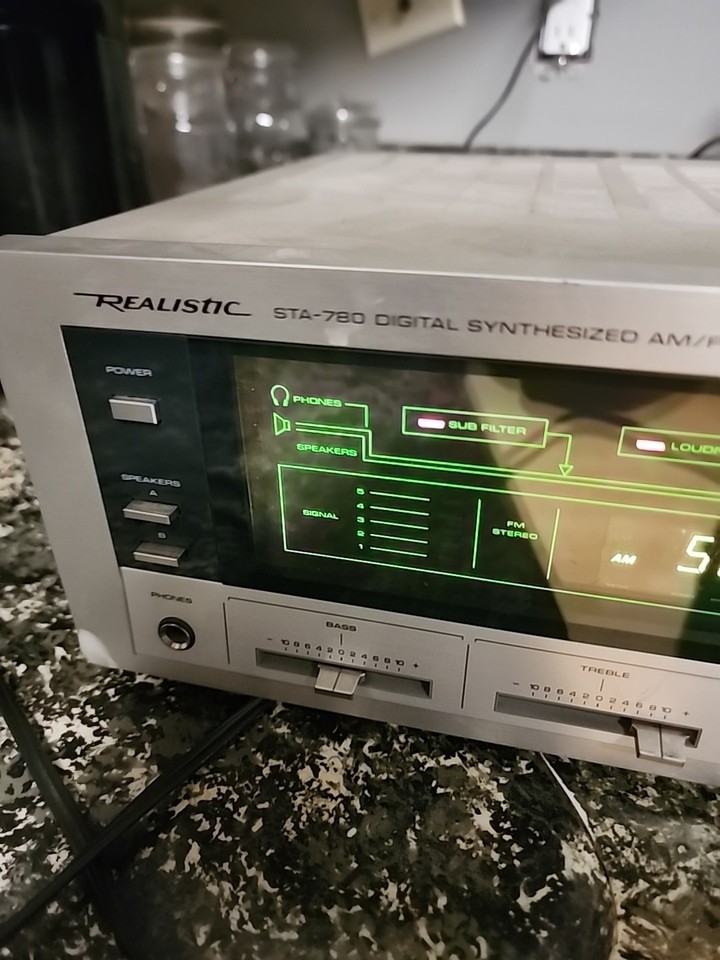 Realistic STA-780 AM/FM Digital Synthesized Stereo Receiver | eBay