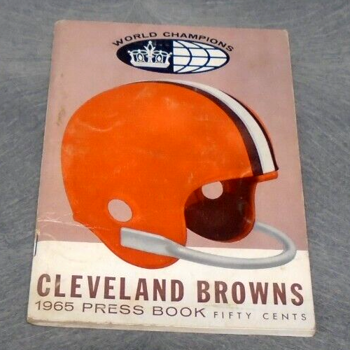 1965 NFL FOOTBALL CLEVELAND BROWNS OFFICIAL PRESS / MEDIA GUIDE WORLD ...