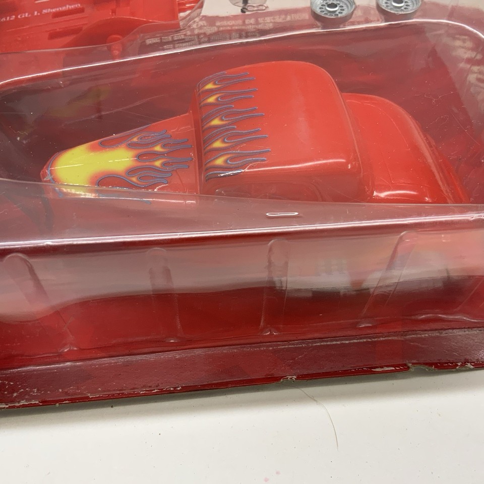 Ford Street Rod Model '34 Revell 1:32 scale SnapTite Red W Flames ...