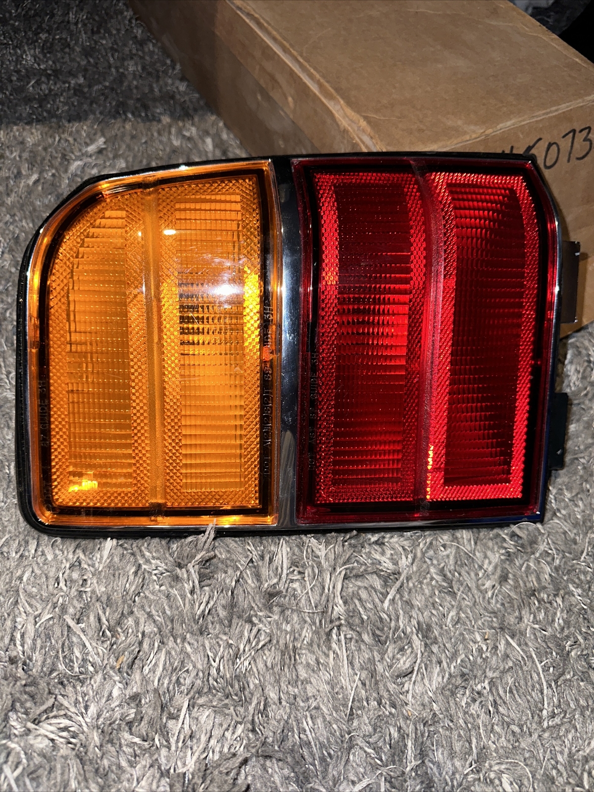 Vintage GM 16507354 TAIL LIGHT Red Amber RH Assembly 1986-89 Oldsmobile ...