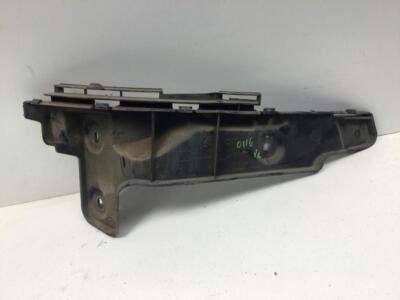 VE Commodore SV6 SS rear bumper mount bracket clip RHS right 92210146 ...