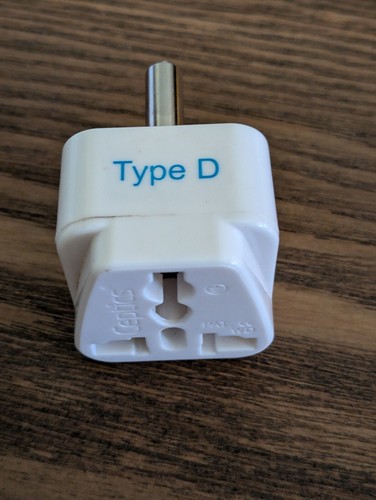 Universal US EU UK To India 3-Round Pin Type D Plug Adapter For India ...