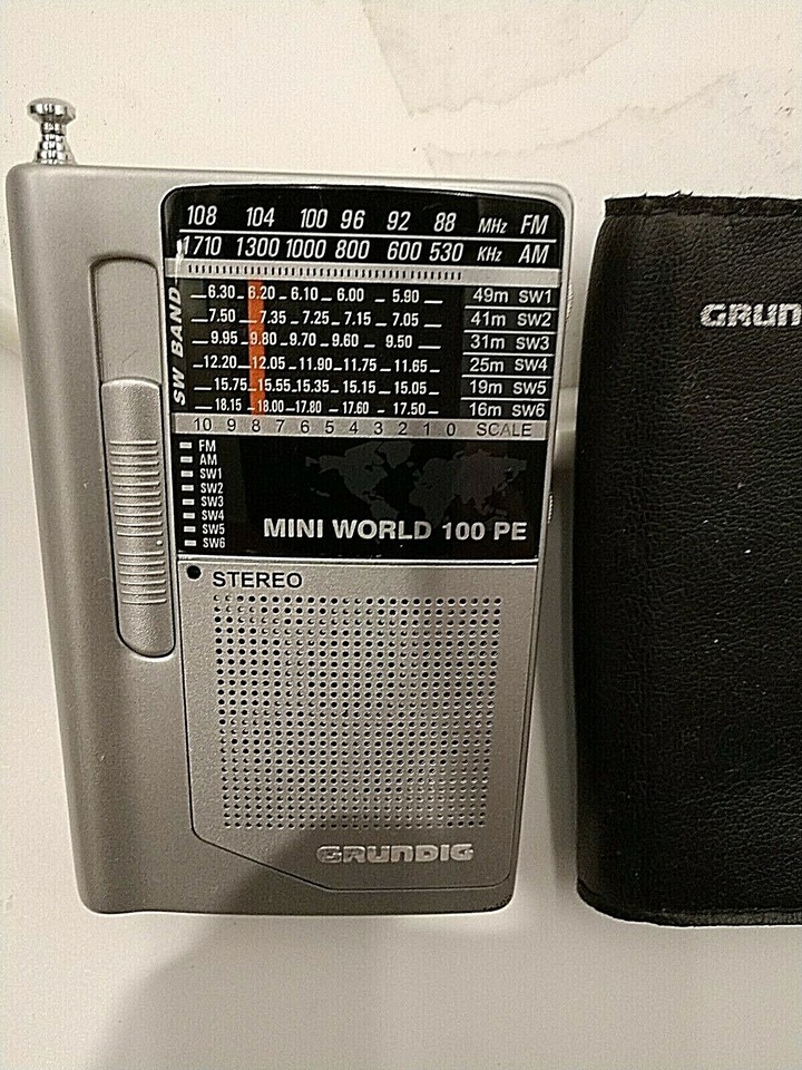 GRUNDIG MINI WORLD 100 PE AM FM STEREO UNTESTED 1-6 BAND RADIO ANTENNAE ...