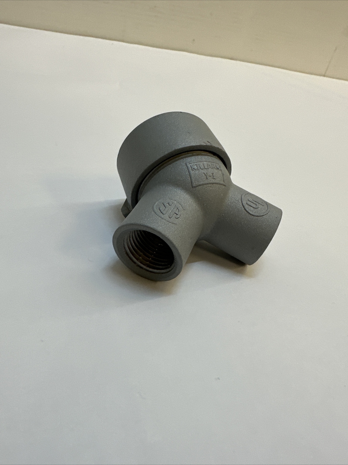 HUBBELL KILLARK Y-1M Capped Elbow,Iron,Trade Size 1/2in | eBay