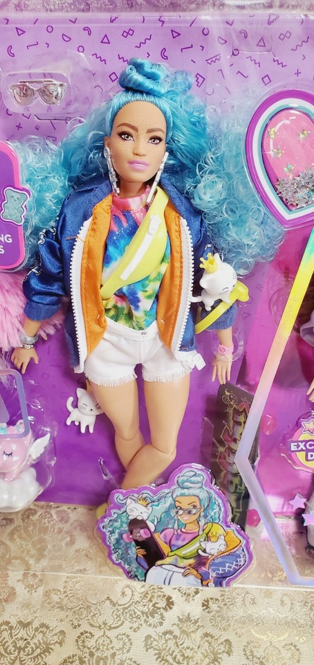 NEW 2021 Barbie Extra 5 Doll 6 Pets & Styling 70 Piece Set Mattel # ...