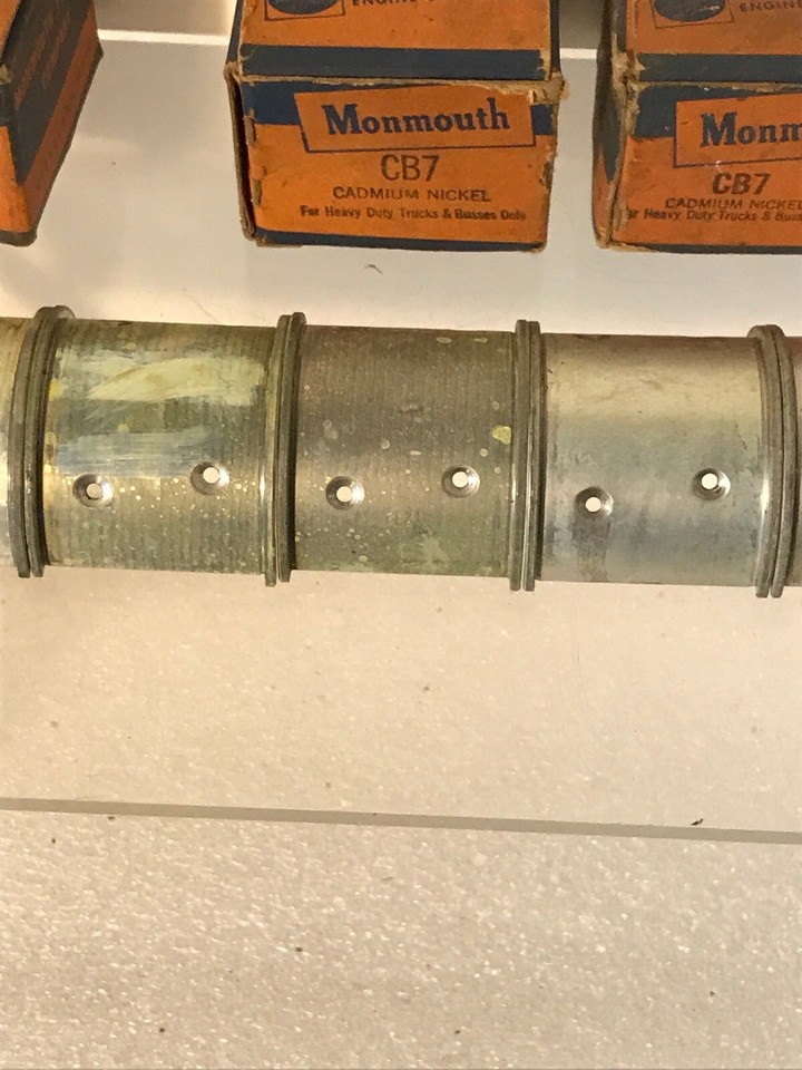 Monmouth 32-38 Ford Flathead V8 CB7 Flanged Connecting Rod Bearings ...