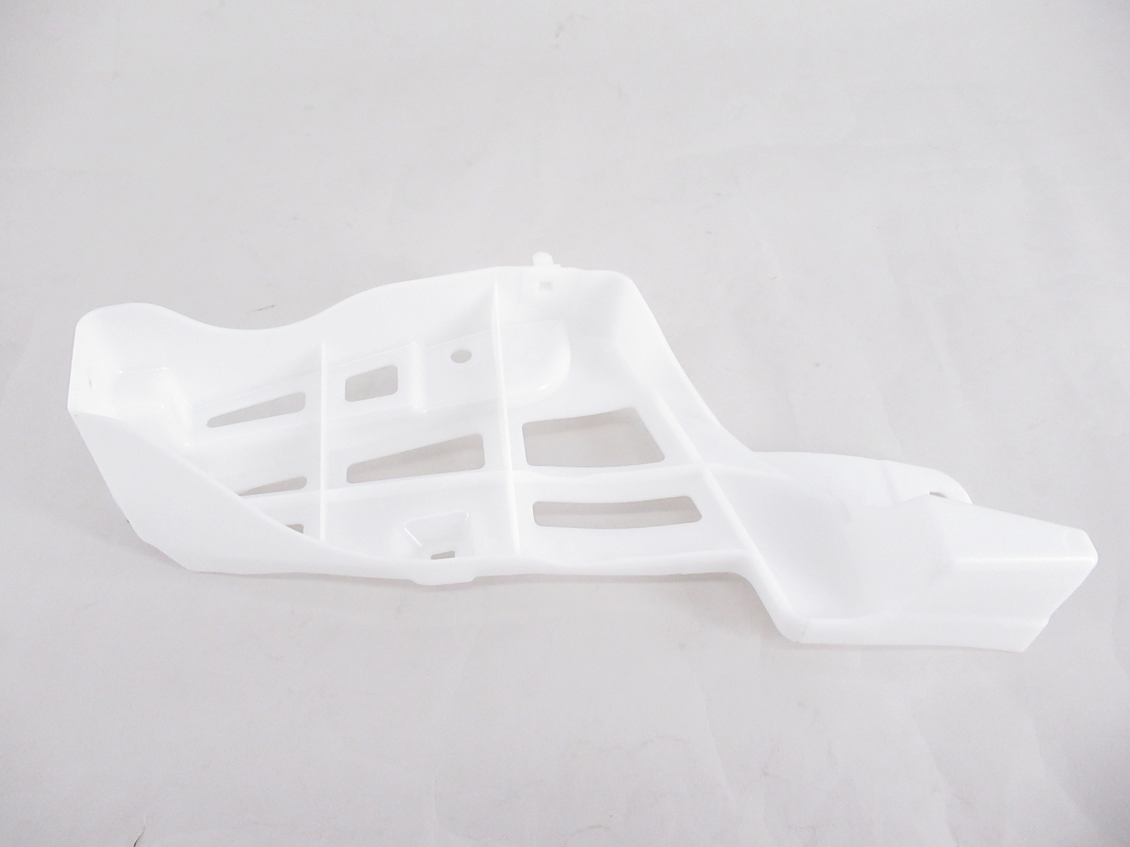 Genuine OEM Lexus 52565-0E020 Passenger Rear Lower Bumper Retainer ...