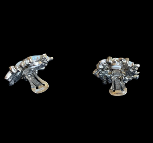 Vintage Rhinestone Earrings Clip Ons Sparkles Aurora Borealis Silver ...