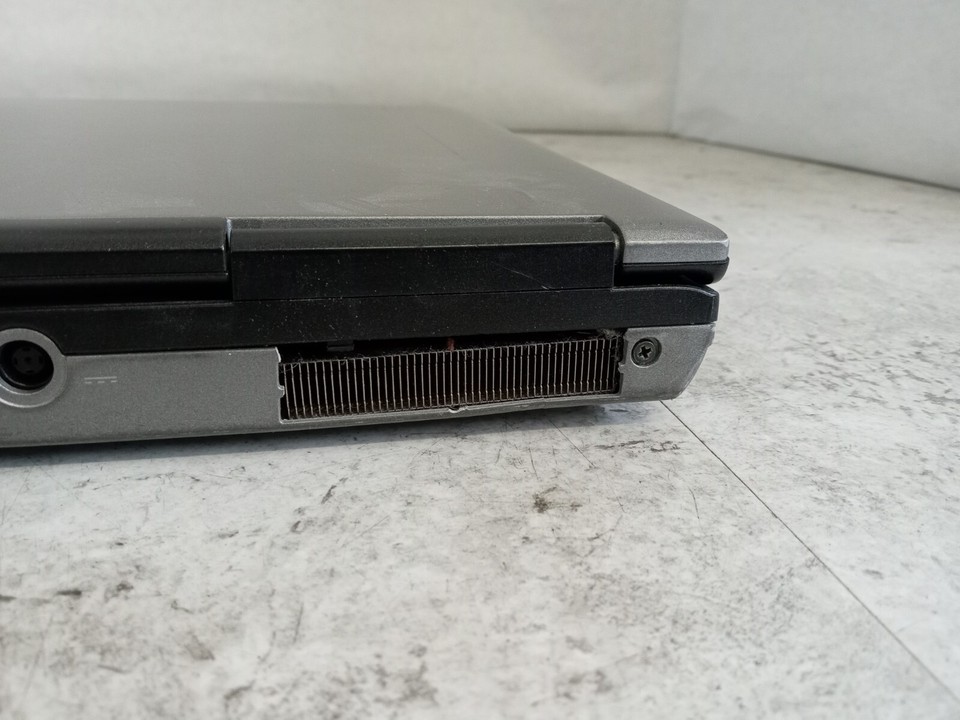 Dell Latitude D620 14" Laptop Intel Core 2 Duo 2GB RAM 500GB XP RS232 ...