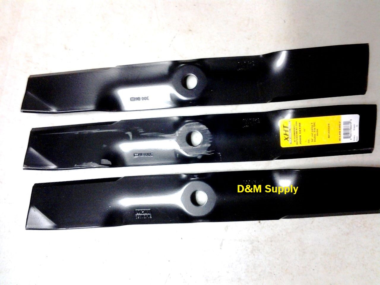 Set of 3 XHT 54" Mower Blades to fit John Deere 54C decks M143520 ...