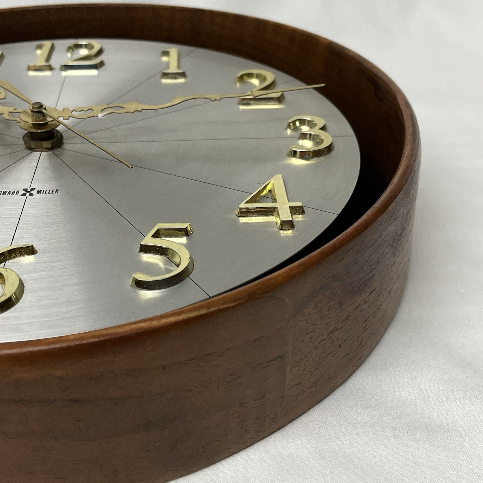 VTG Arthur Umanoff George Nelson Howard Miller Round Wall Clock Model ...