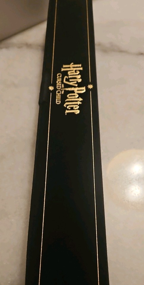 Harry Potter & The Cursed Child Harry Potter Wand Replica - Broadway ...