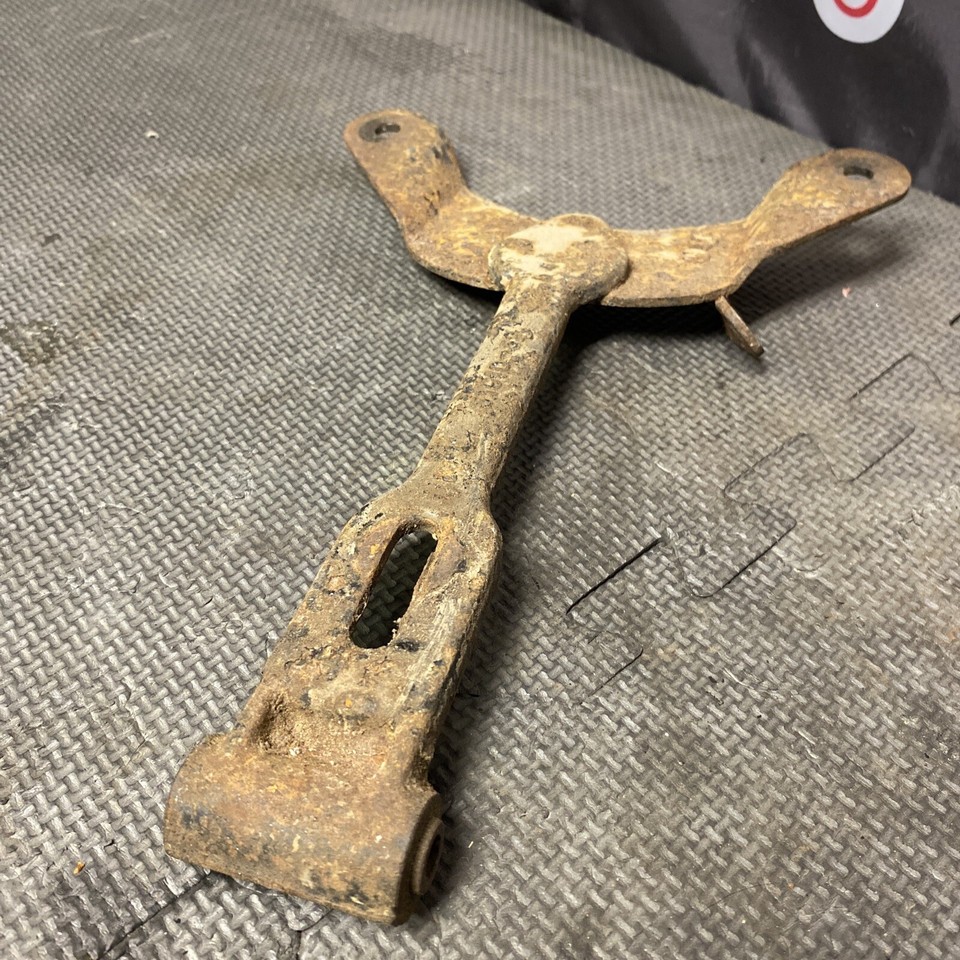 Harley K model 900 sportster KH KHK 7 Solo Seat Tee 51910-52 Xlch XL WL ...