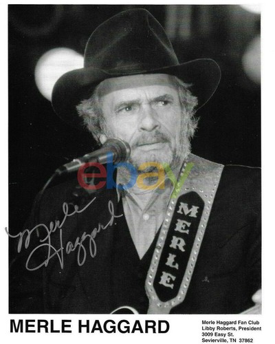 MERLE HAGGARD COUNTRY MUSIC LEGEND Signed 8x10 Photo Autographed ...
