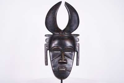 African - Mask Stand