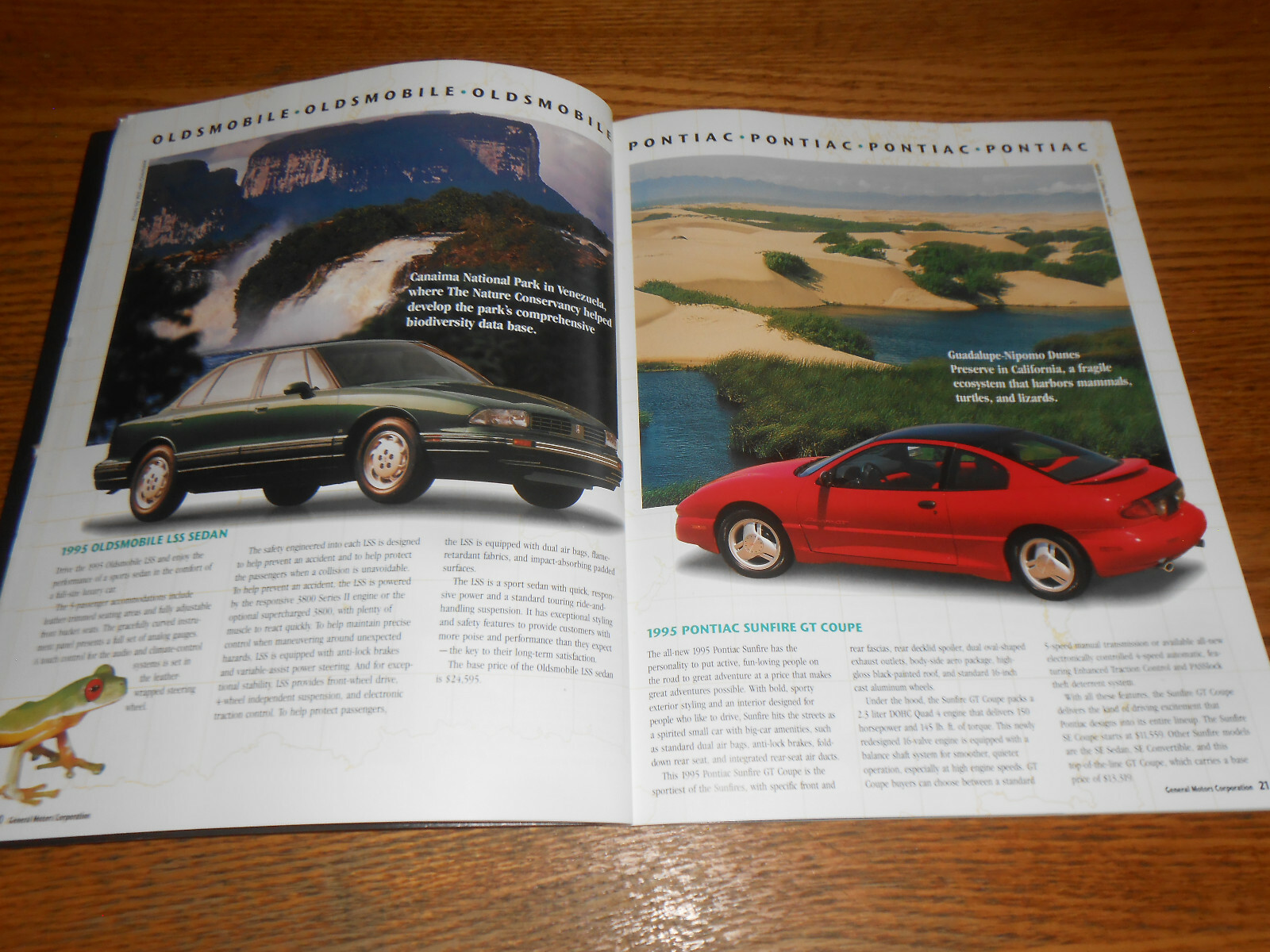 1994 GENERAL MOTORS ANNUAL REPORT / '94 GM BROCHURE / 1995 Cars Trucks ...