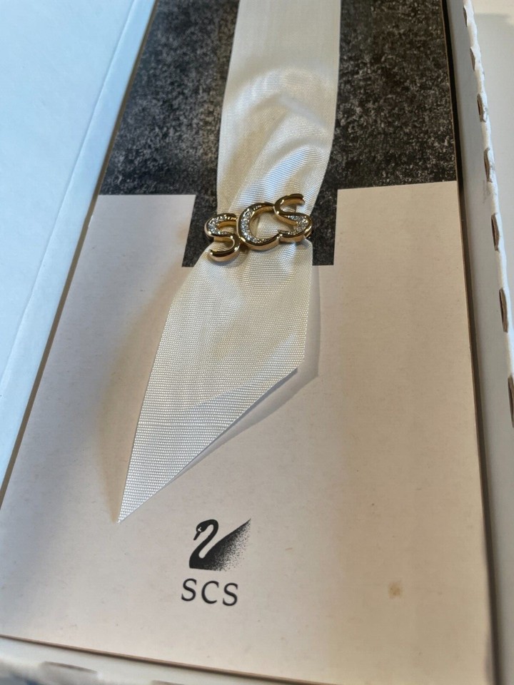 Swarovski Crystal 2 "SCS 1991 LAPEL PINS" (229-230) SCMR91 Renewal ...