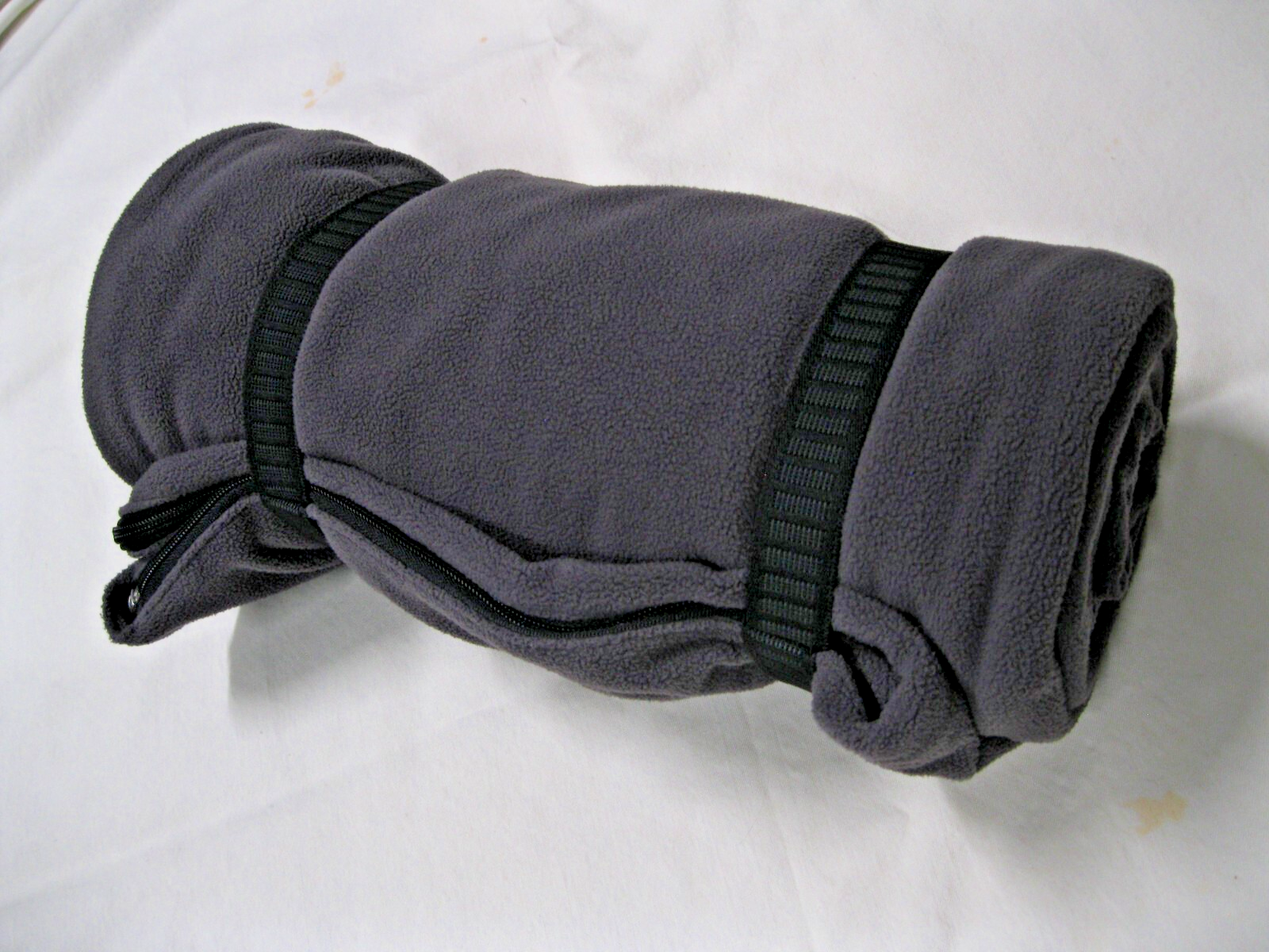 Fleece 3 in 1 Blanket, Sleeping Bag or Liner 28" x 66" Zipped | eBay