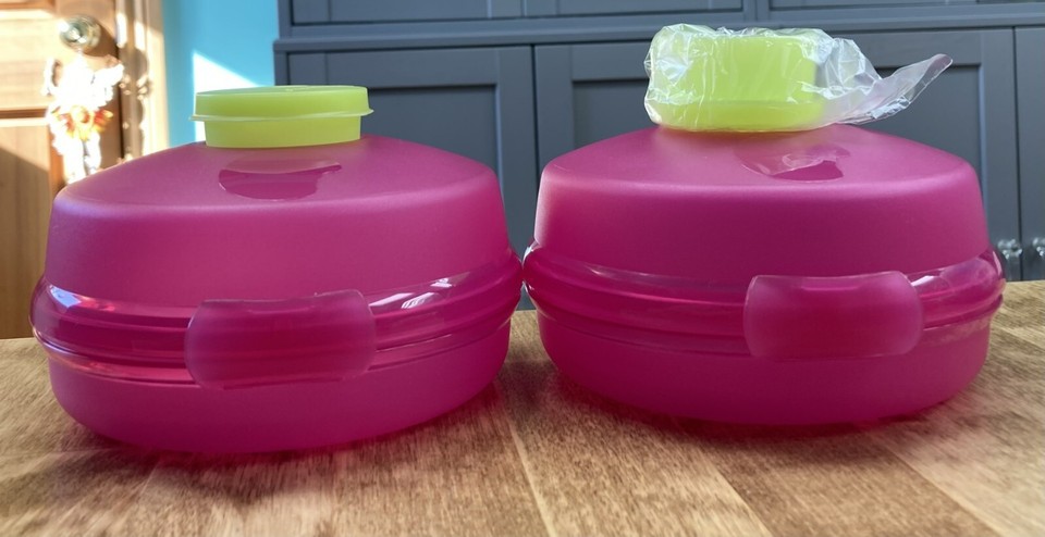 Tupperware Round Sandwich/Bagel/Salad or Sub Sandwich Keeper with ...