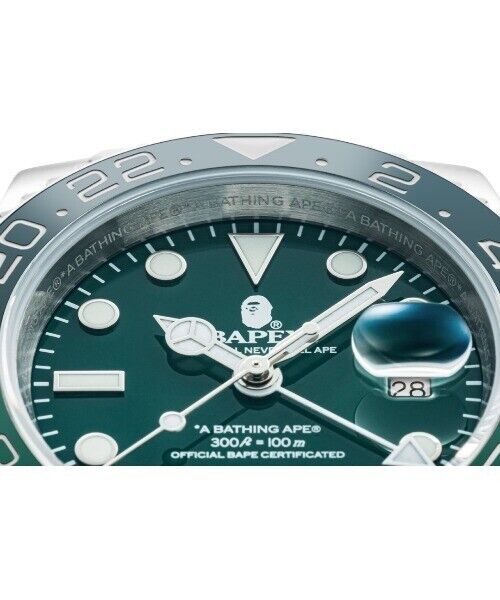 A BATHING APE TYPE 2 BAPEX Men's watch Analog in Box Green A BATHING APE TYPE 2 BAPEX Men's watch Analog in Box Green