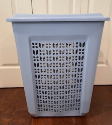 Rubbermaid Laundry Hamper 2789 Blue Tulip Floral Basket With Lid ...