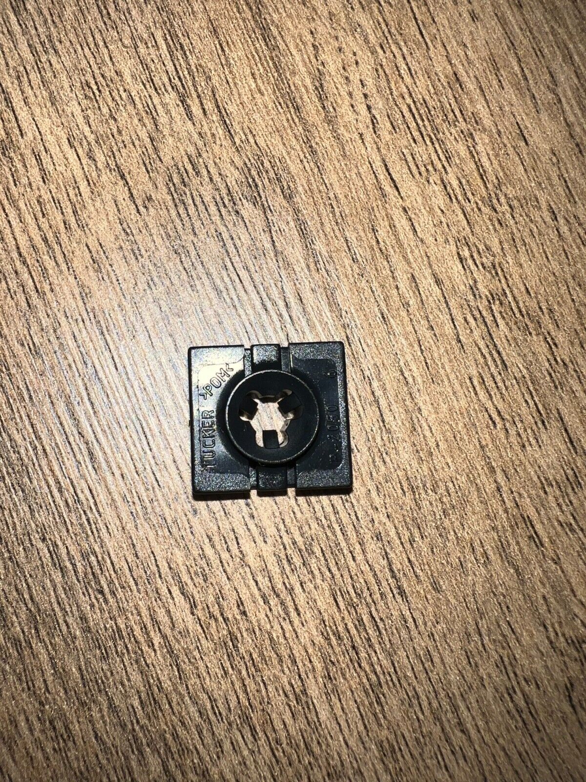 5 x ORIGINAL SMART FORTWO 451 SIDE SILL SQUARE RETAINING CLIPS ...