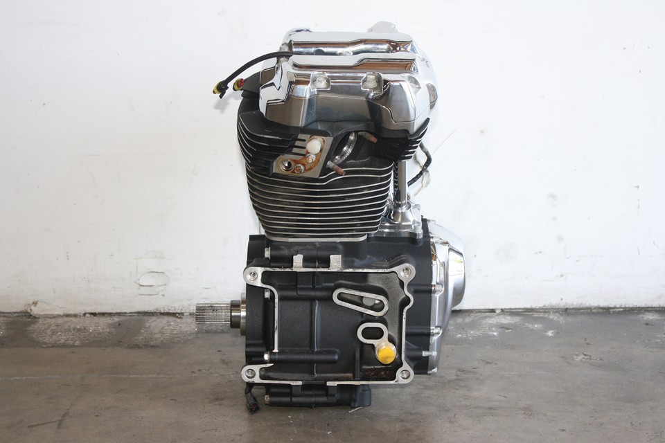 2019 Harley Touring MILWAUKEE-EIGHT M8 107" Engine Motor Assembly SEE ...