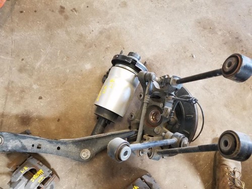 (LOCAL PICKUP ONLY) Driver Rear Suspension Load Leveling Suspension ...