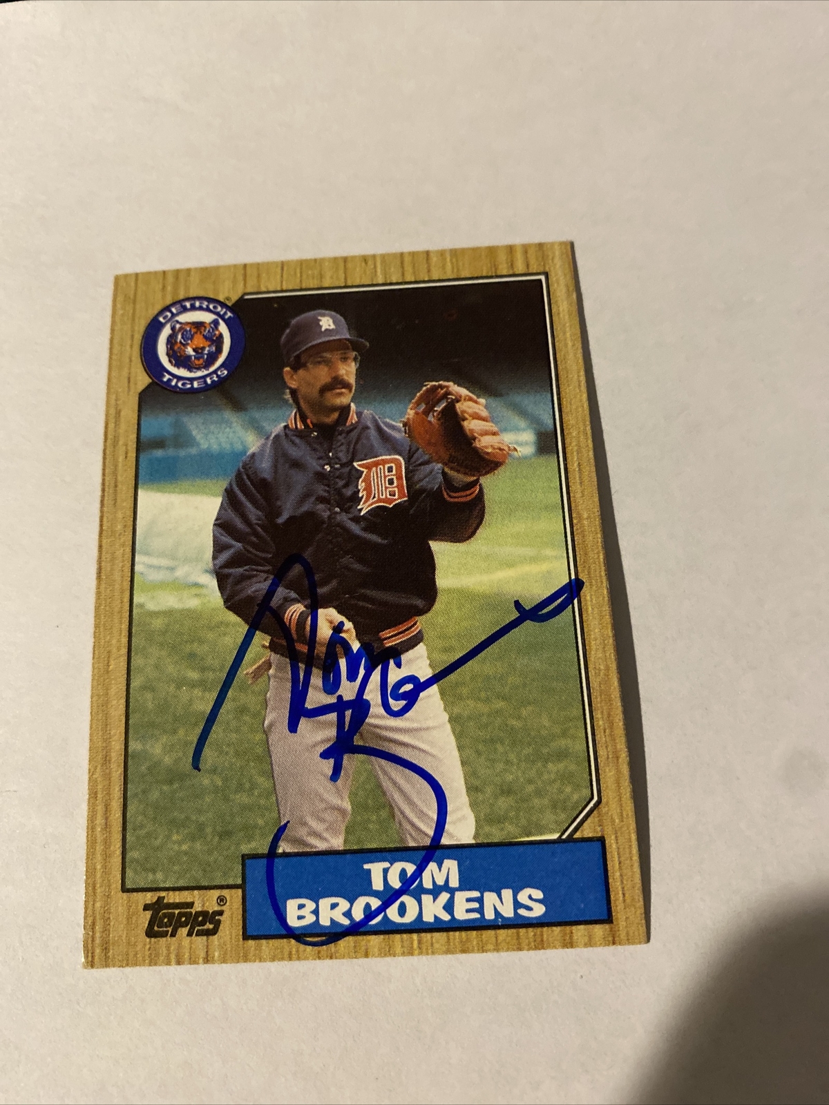 Tom Brookens autographed Baseball Card (Detroit Tigers) 1987 Topps #713 ...