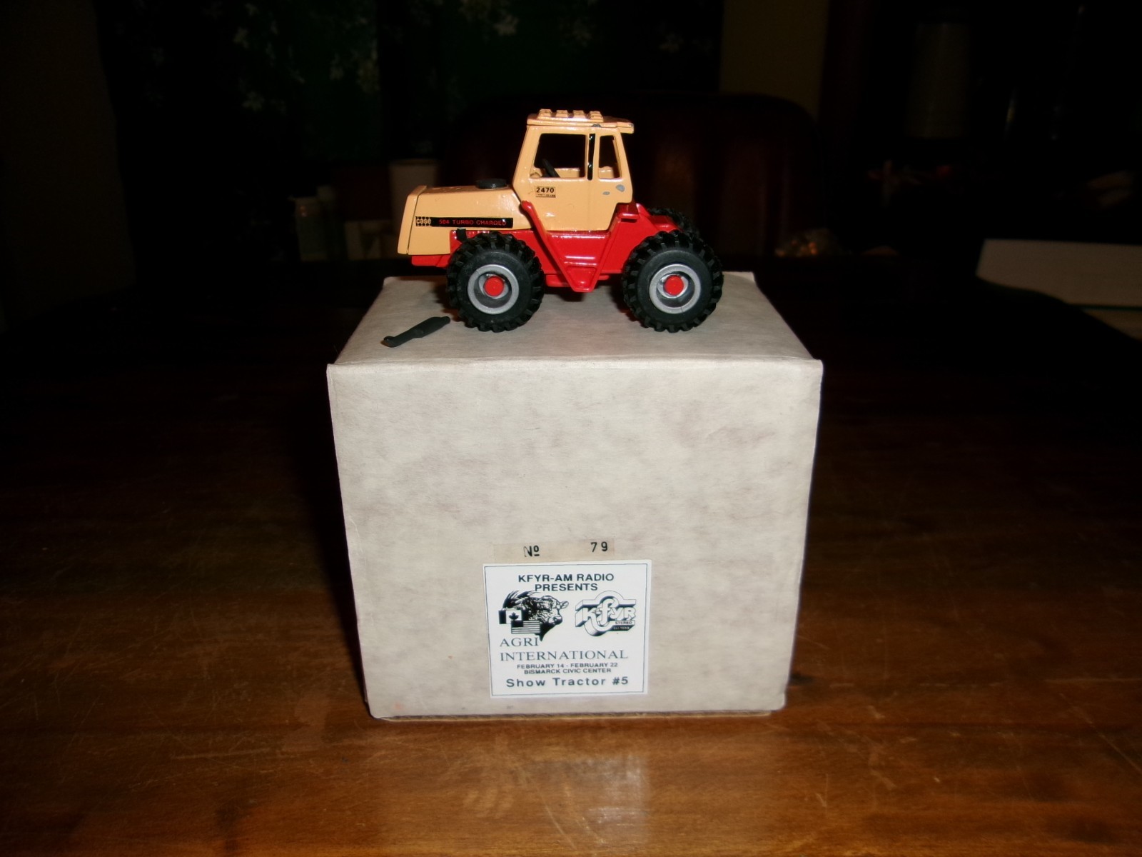Vintage Rare 1/64 Case 2470 1992 KFYR Radio Show Tractor Farm Toy NIB ...