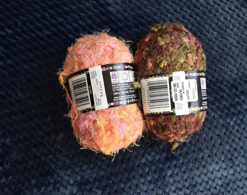 Lot of 2 Yarn Bernat Bling Bling Sassy Sparkle 100% Nylon bulky #65244 ...