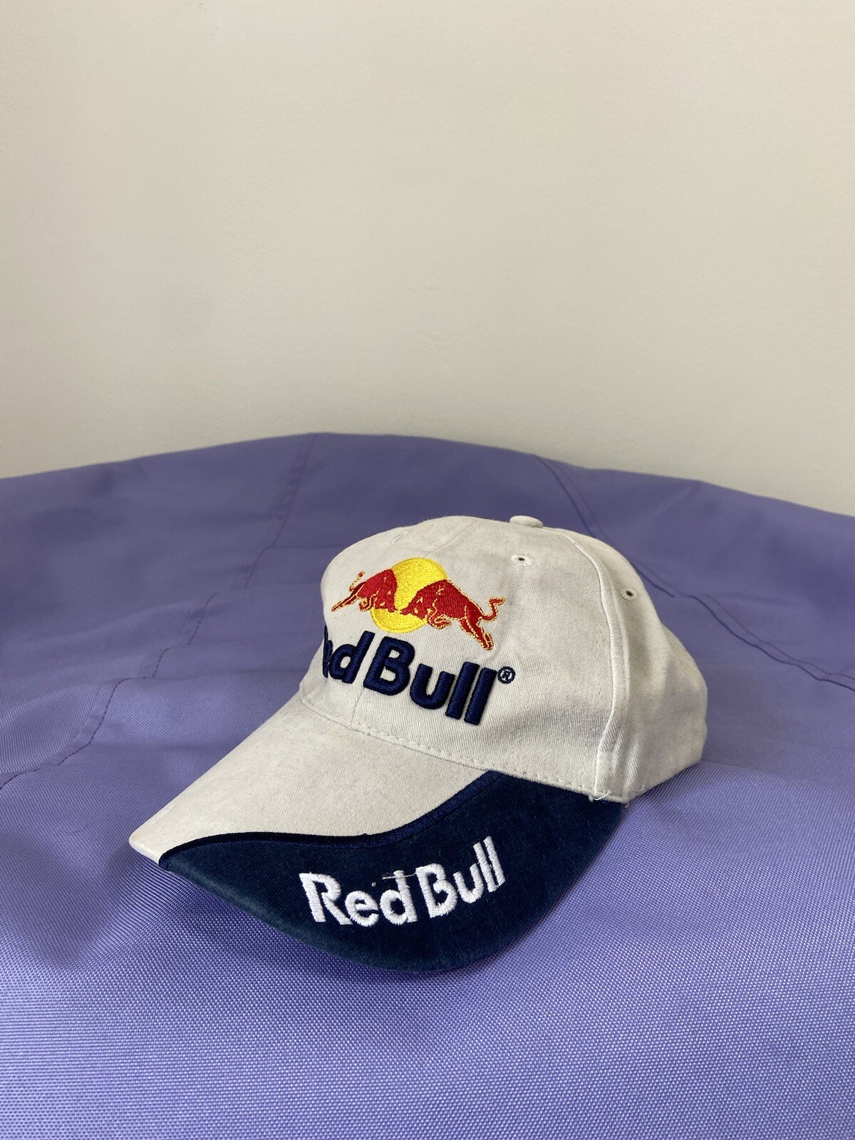 Red Bull Vintage Cap Y2K Style - Gem