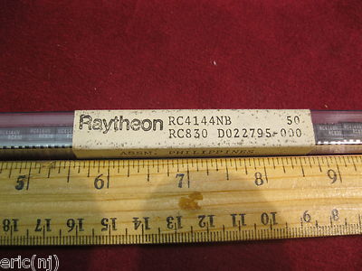 quad voltage comp 8 pin dip chip Raytheon RC4144NB RC830 d022795-000 ...