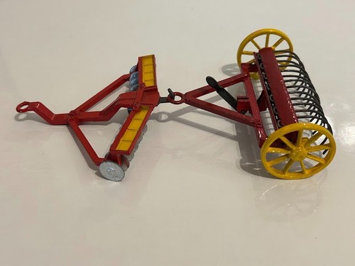 Dinky Toys Hay Rake #27k and Disc Harrow #322. | eBay UK